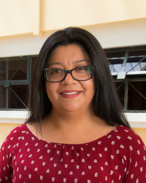 Ana Chavez's Instagram, Twitter & Facebook on IDCrawl