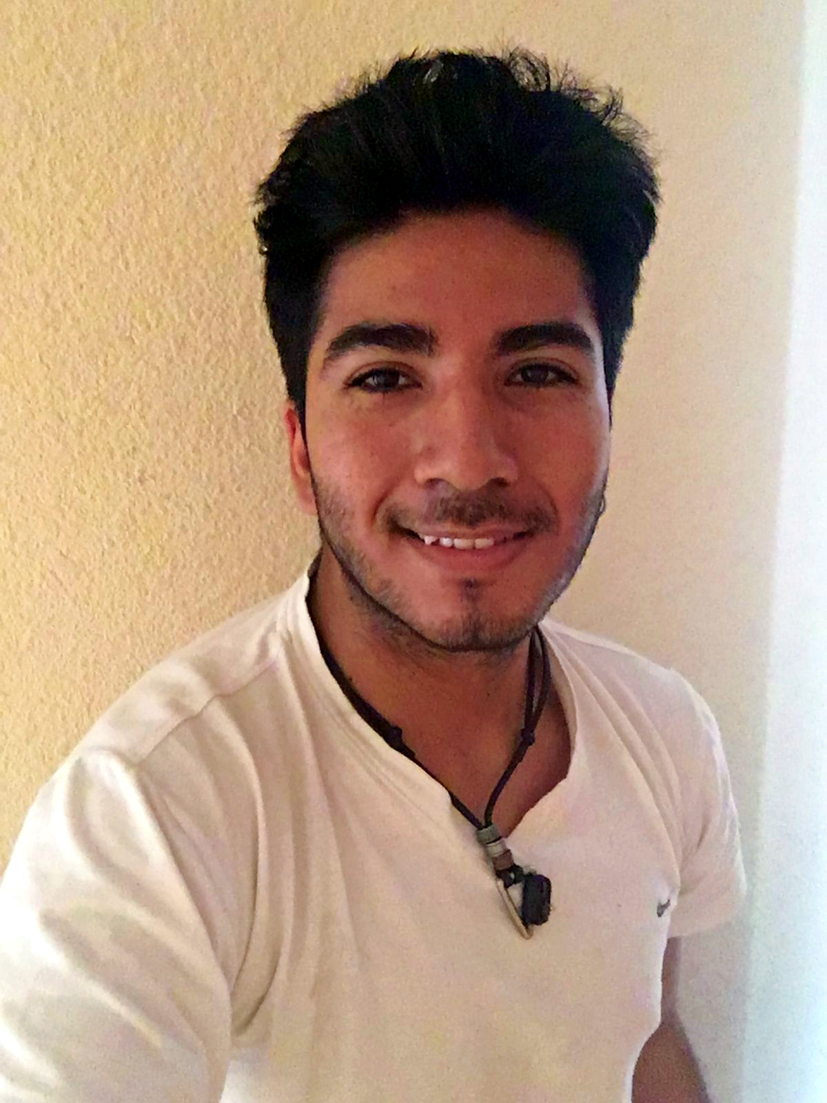 Daniel Davila's Instagram, Twitter & Facebook on IDCrawl