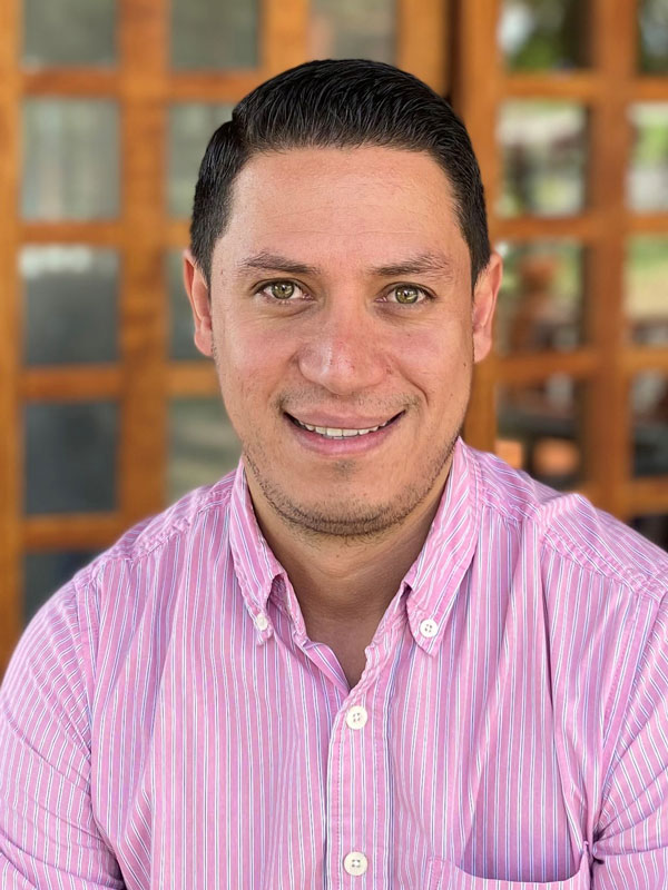 Luis Cisneros Wandemberg | Universidad San Francisco de Quito