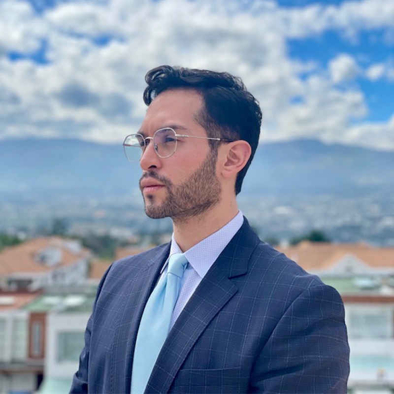 Israel Castro Enríquez | Universidad San Francisco de Quito