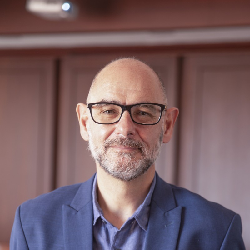 Farith Simon Campaña | Universidad San Francisco de Quito