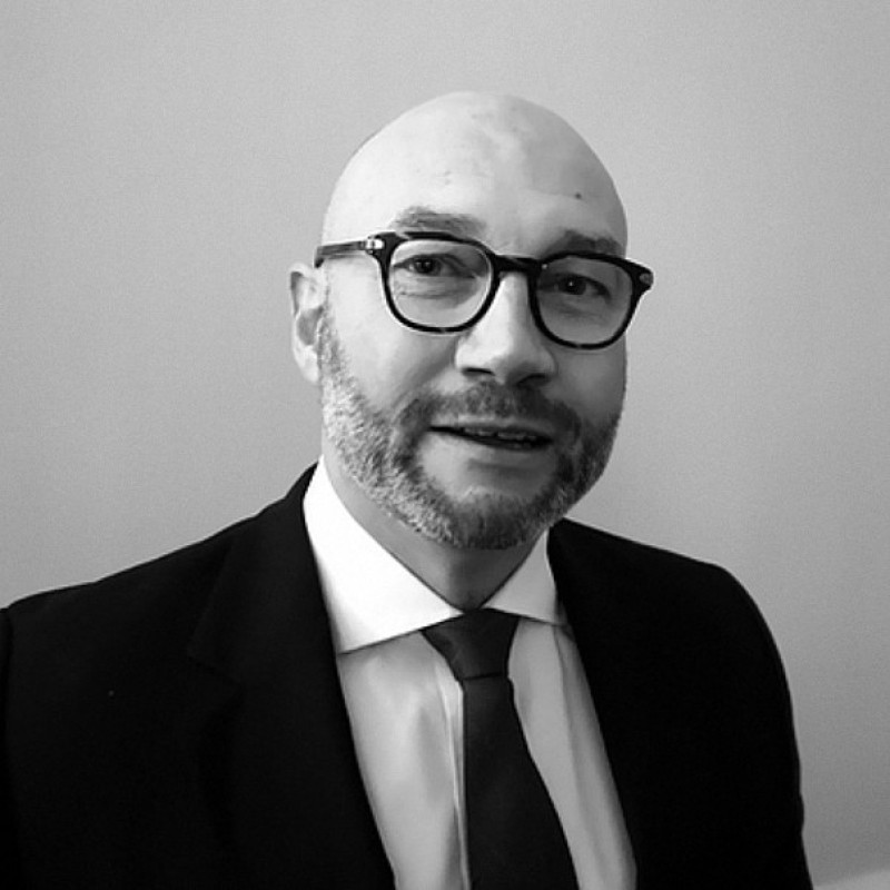 Mark Hambling | Universidad San Francisco de Quito